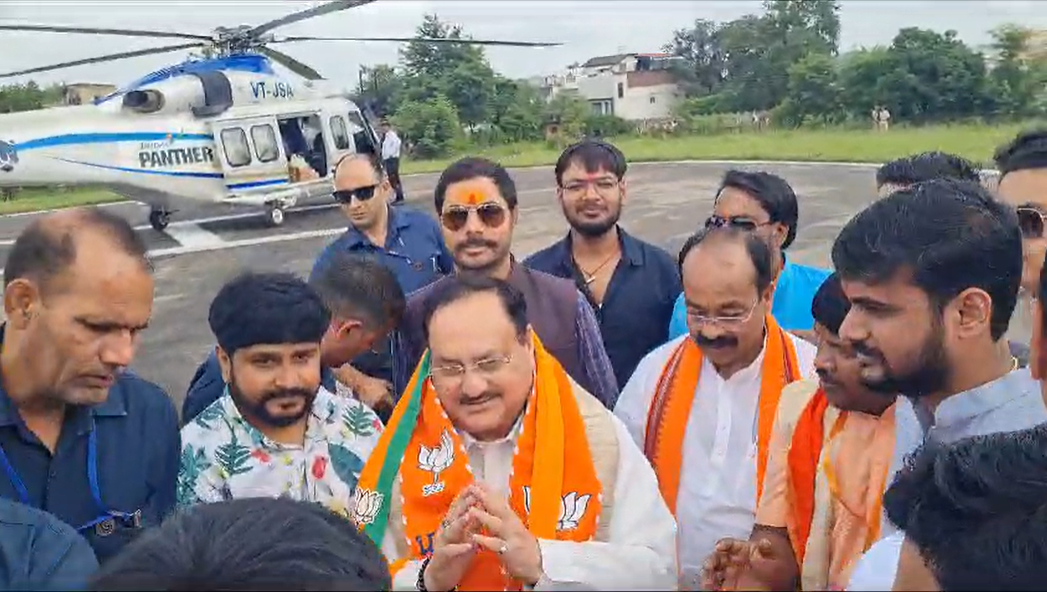 CG BREAKING : जशपुर पहुंचे भाजपा राष्ट्रीय अध्यक्ष जेपी नड्डा, देखें VIDEO - Khabarchalisa News